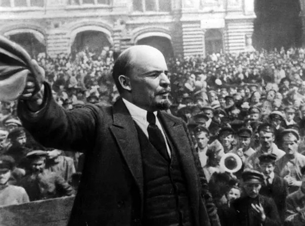 Lenin er Putins værste mareridt – Socialistisk Informations hjemmeside